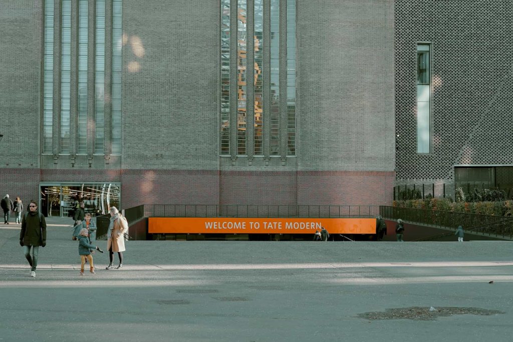UK Art Exhibitions: Your Guide to Upcoming Shows, Autumn 2025 | Town ...