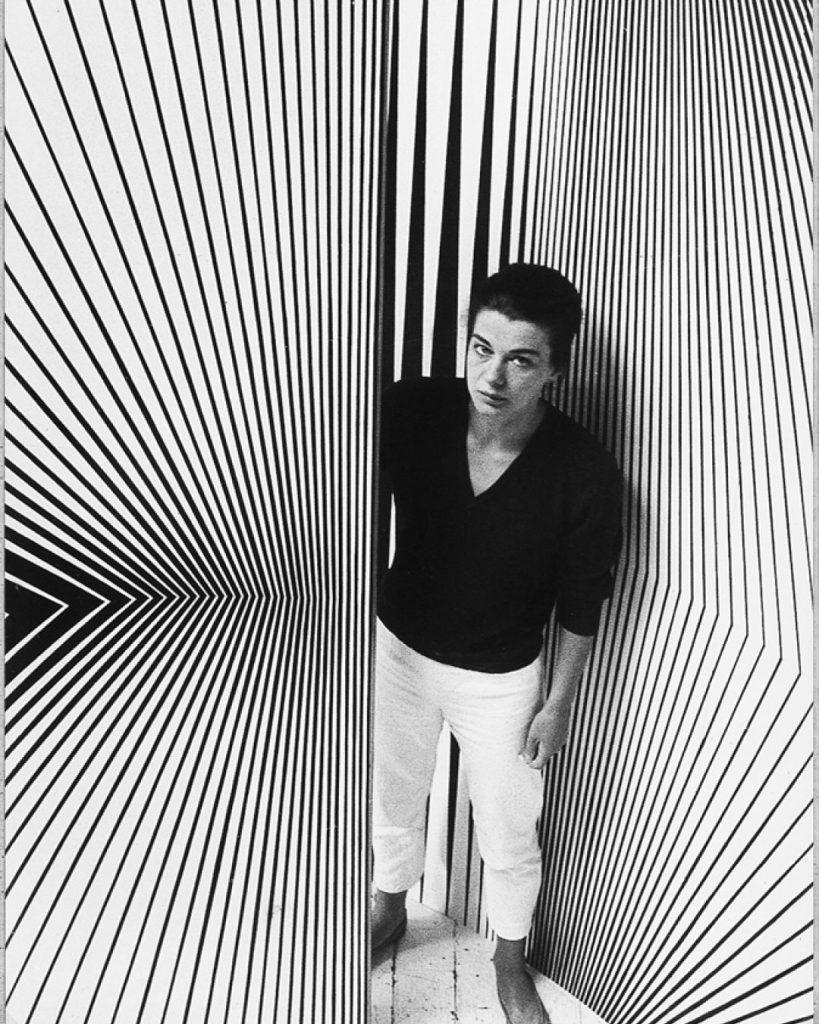 Op Art Explained: How Artists Use Optical Illusions To Play With Your ...